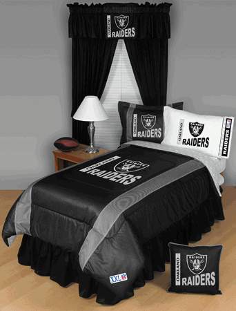 Oakland Raiders Side Lines Comforter / Sheet Set
