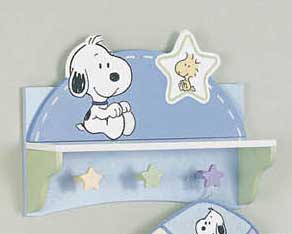Snoopy & Family Wall Shelf