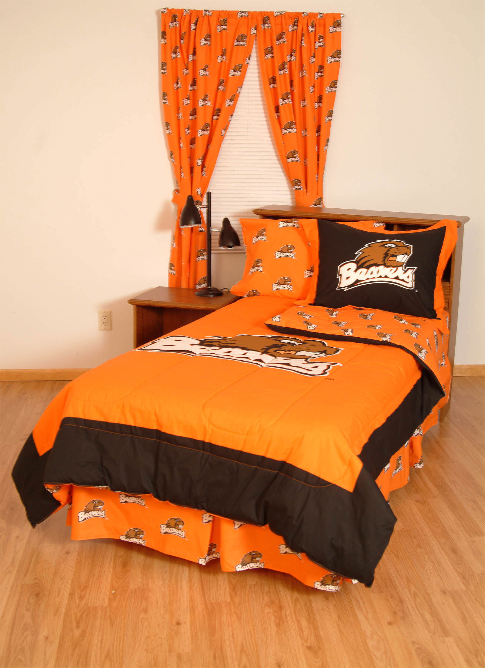 Oregon State Beavers 100% Cotton Sateen Full Bed-In-A-Bag