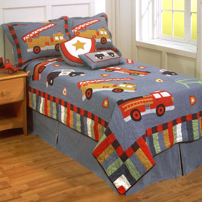 To the Rescue 4-piece Patchwork Twin Quilt Set